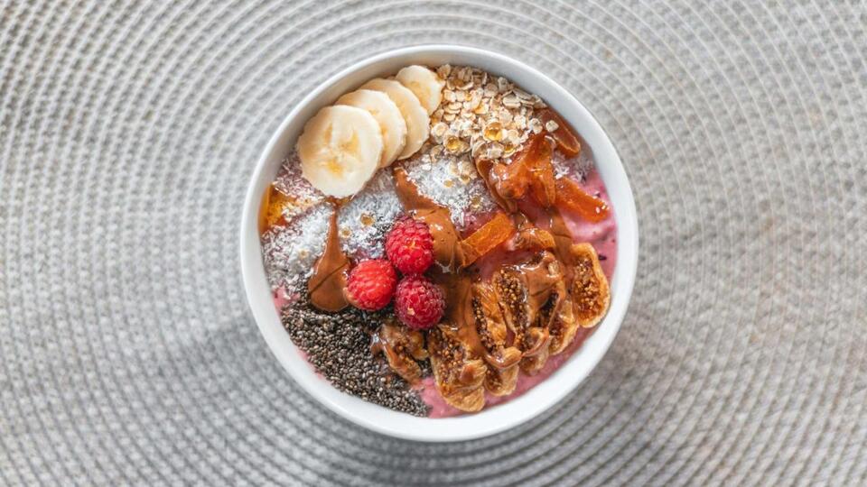 10 Protein-Packed Meals That Fight Fatigue Fast - NewsBreak