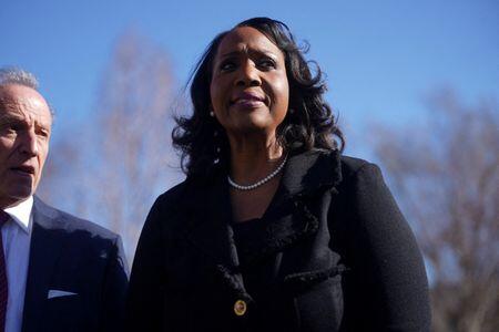 Supreme Court may leave big questions unresolved on Trump bid to fire ...