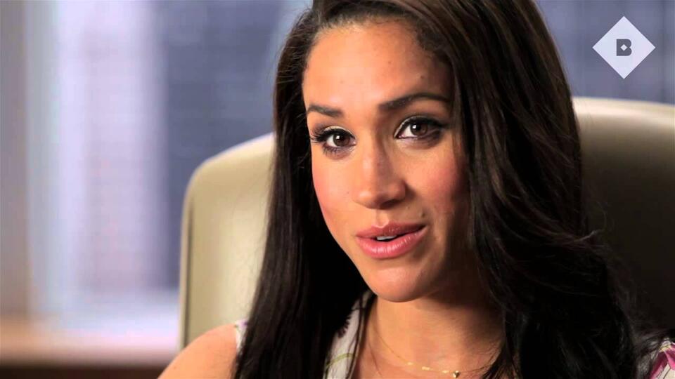 Meghan Markle Emailed Father After His Amputation - NewsBreak