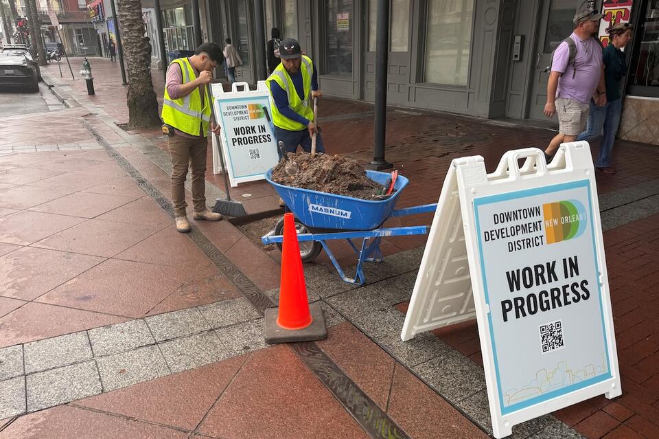 DDD Begins Canal Street Sidewalk Restoration - NewsBreak