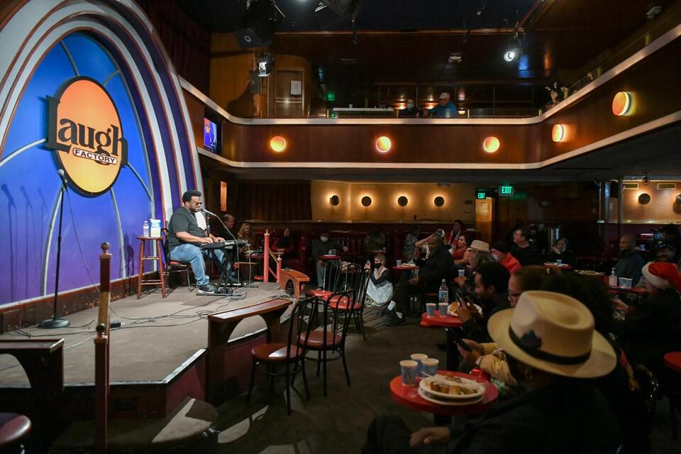 Comedians give back at Laugh Factory's yearly Christmas feast