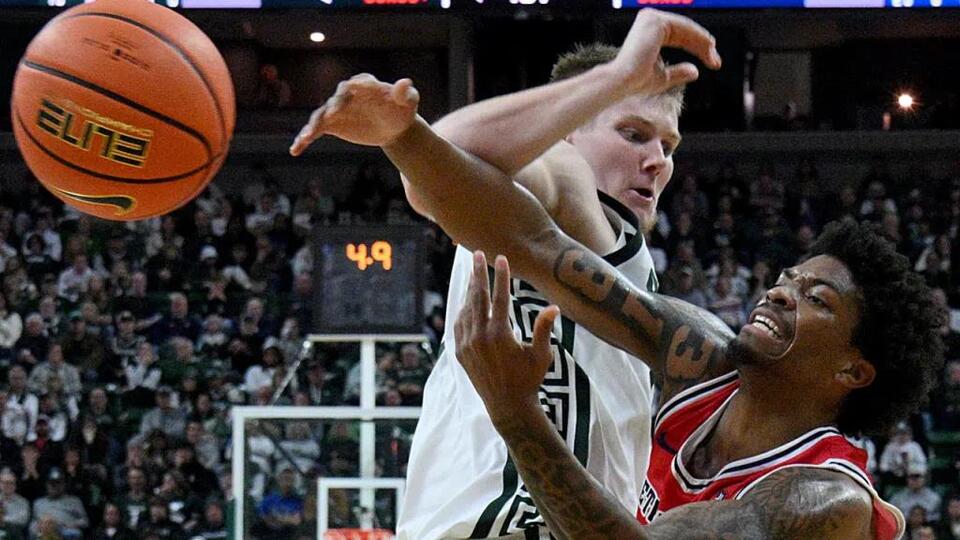 Izzo’s Squad Stays Perfect With 84-56 Win at Breslin Center - NewsBreak