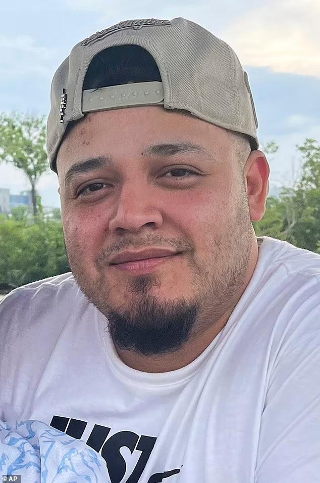 Shameless Dem senator suggests Pope Francis would want deported 'MS-13 ...