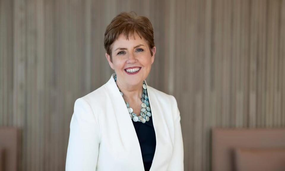 AMP CEO announces retirement - NewsBreak