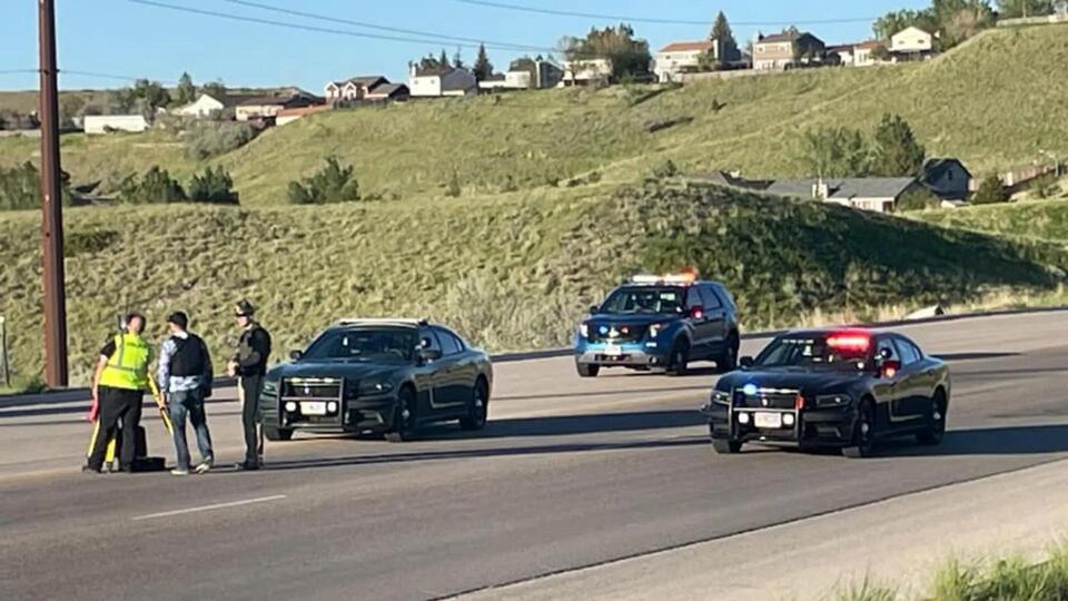 Fatal crash closes Outer Drive through Friday night - NewsBreak