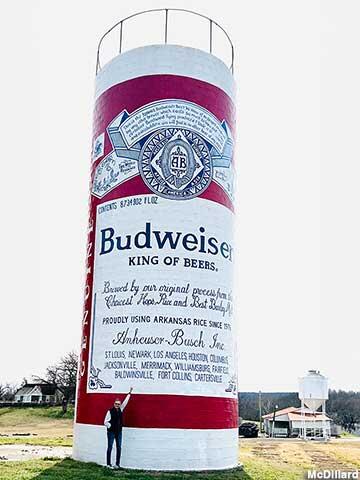 🍺 Giant Budweiser Beer Can Silo in Lavaca - NewsBreak