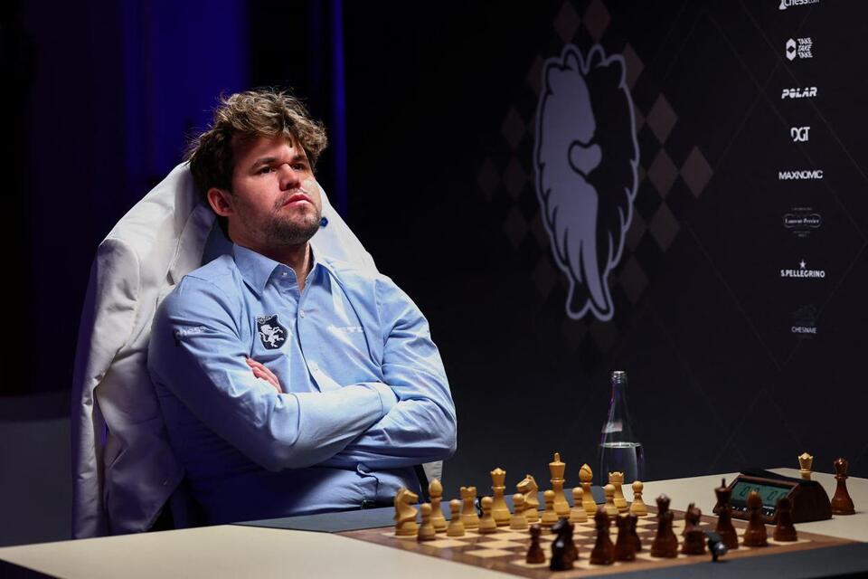 Chess Grandmaster Magnus Carlsen Hints at Career Shift After Meltdown ...