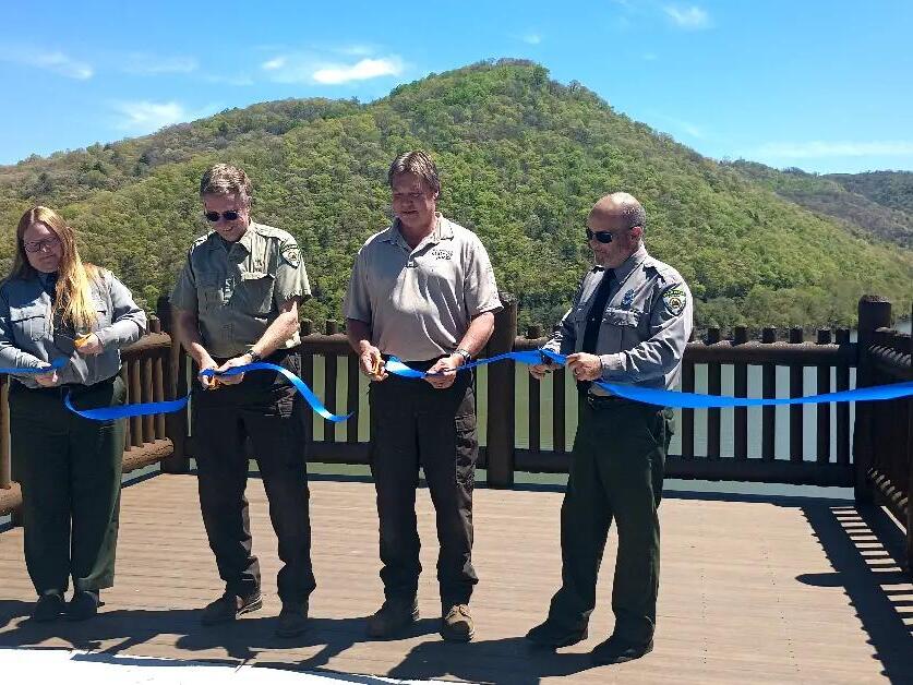 New Overlook Platform Unveiled Near Almost Heaven Swing at Bluestone Lake