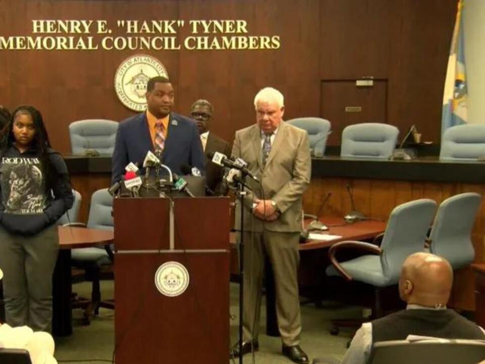 Atlantic City Mayor Marty Small, wife accused of physically abusing ... Atlantic City Mayor Marty Small, wife accused of physically abusing ...