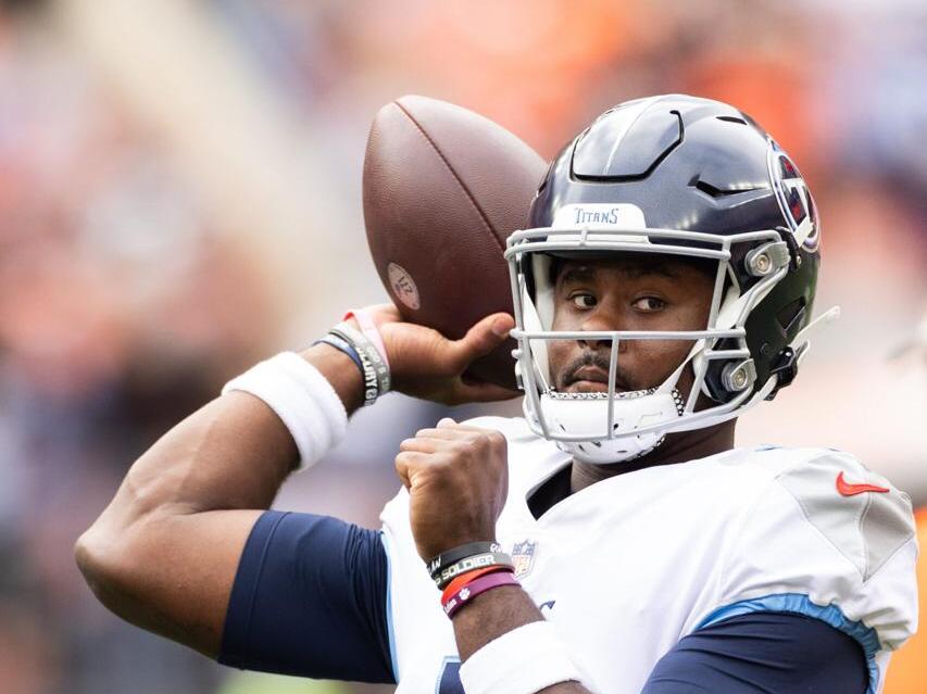 Titans Considering Carrying Three QBs? Titans Considering Carrying Three QBs?