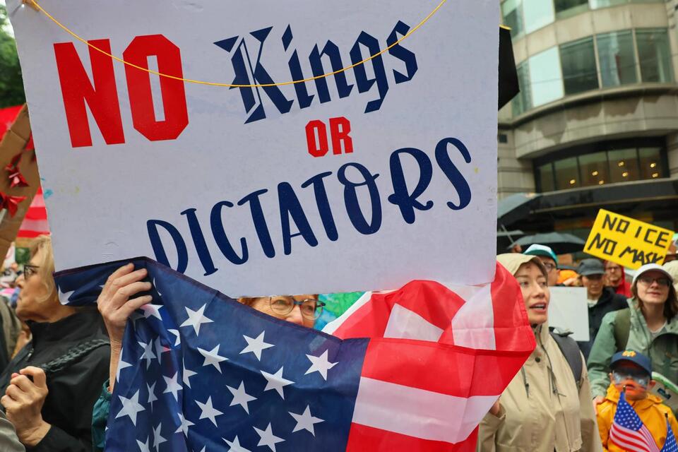 Did MSNBC use 2017 Boston No Kings protest image? Viral fake picture ...