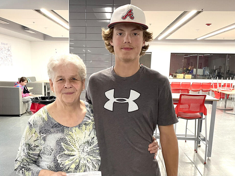 Don Watson Memorial Scholarship - NewsBreak