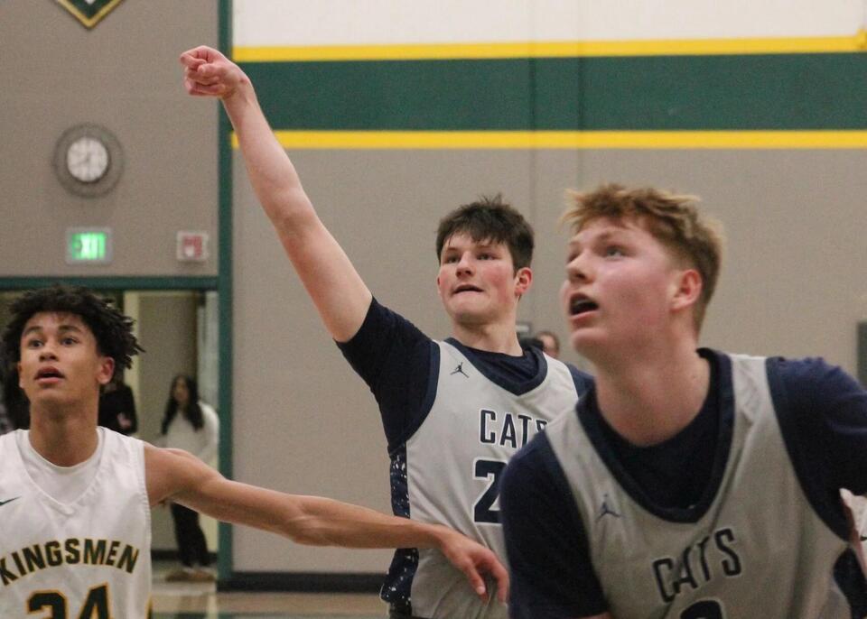 Wilsonville boys basketball stays rolling with regular season sweep of ...