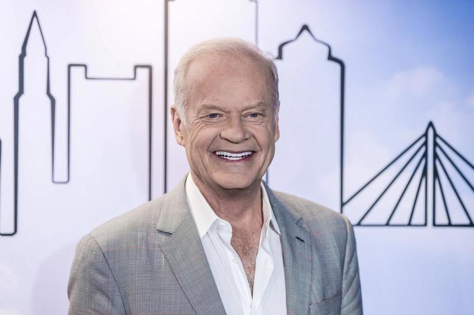 Kelsey Grammer welcomes kid no.8 at 70: Family details explored with ...