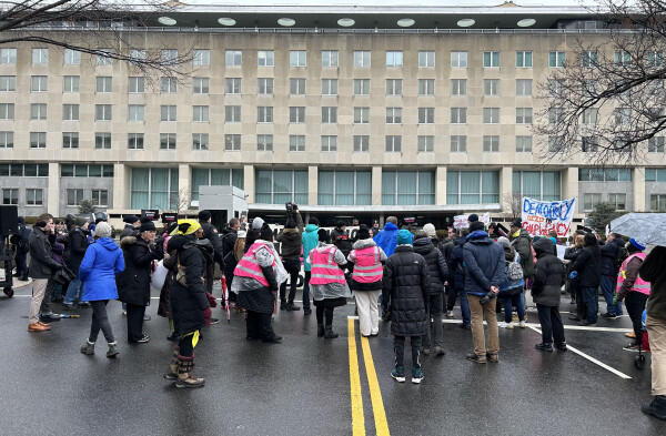 Thousands Protest at U.S. State Department to Restore Global HIV and ...