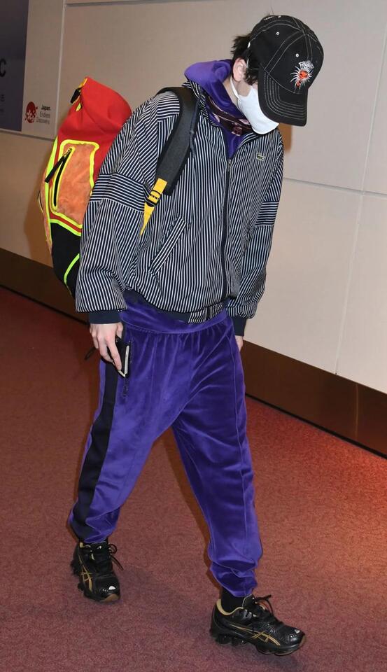 Timothée Chalamet’s Latest Y2K Style Flex? A Purple Velour Tracksuit ...