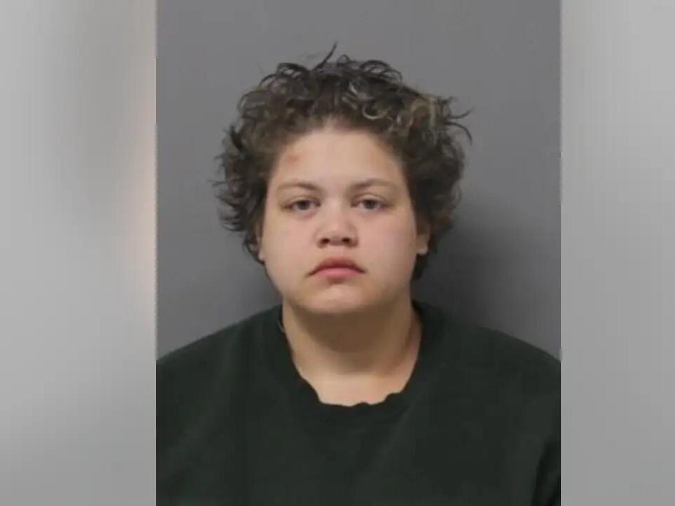 Virginia woman accused of murdering 3 roommates captured in New York