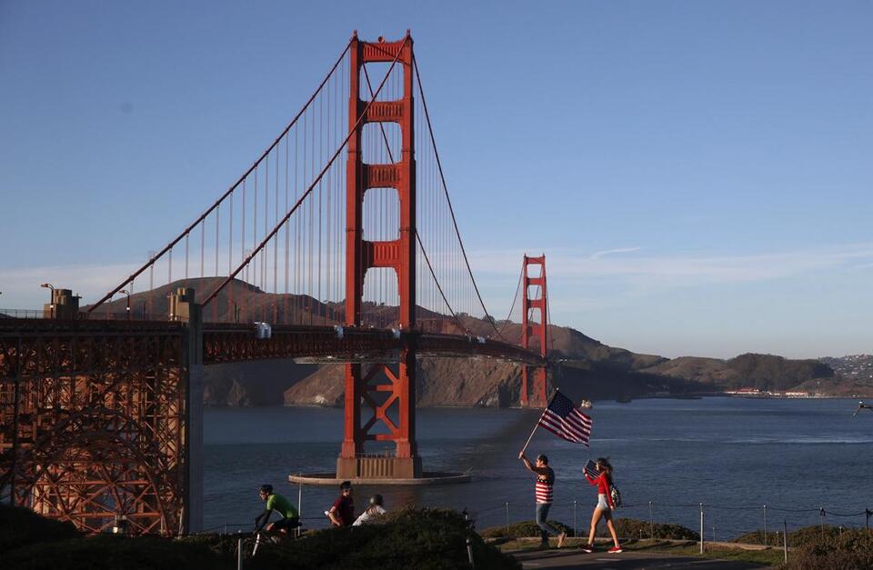Why are drivers crashing into the Golden Gate Bridge Plaza? Accident ...