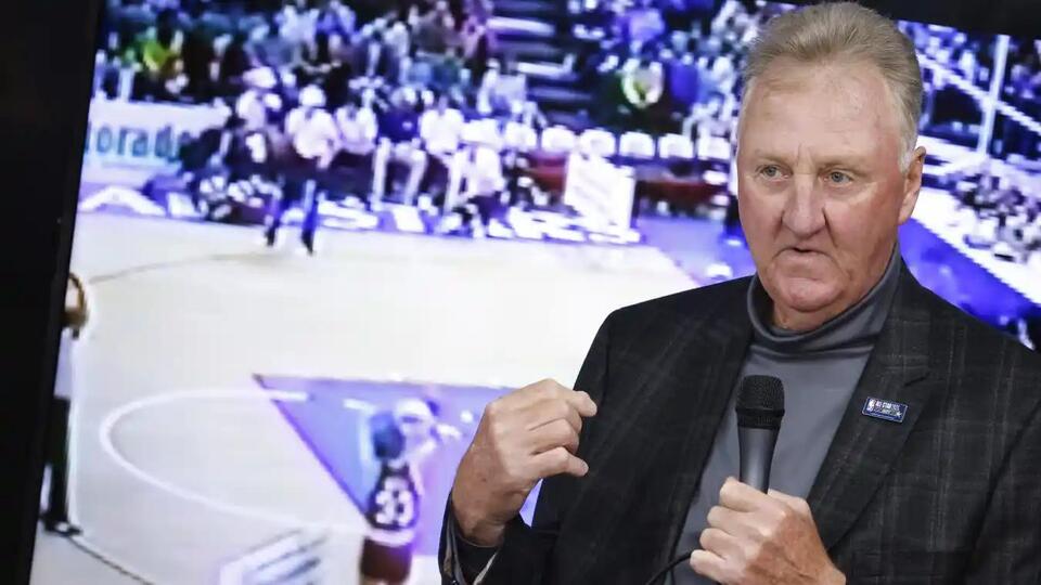 Larry Bird Got the Middle Finger From Players at All-Star Game, Says ...