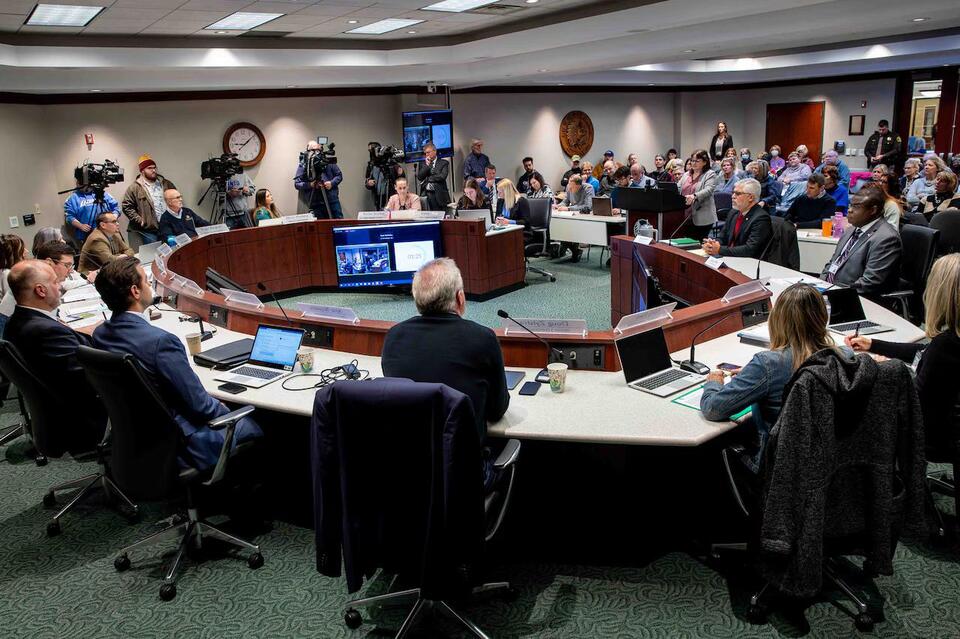 Will Joe Moss, a moderate Republican or someone else lead Ottawa board ...