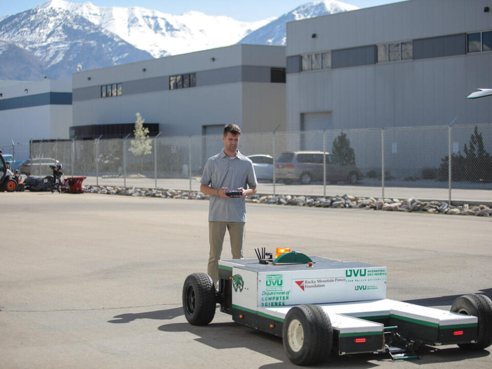 UVU students test autonomous vehicle designed to move planes to, from ...