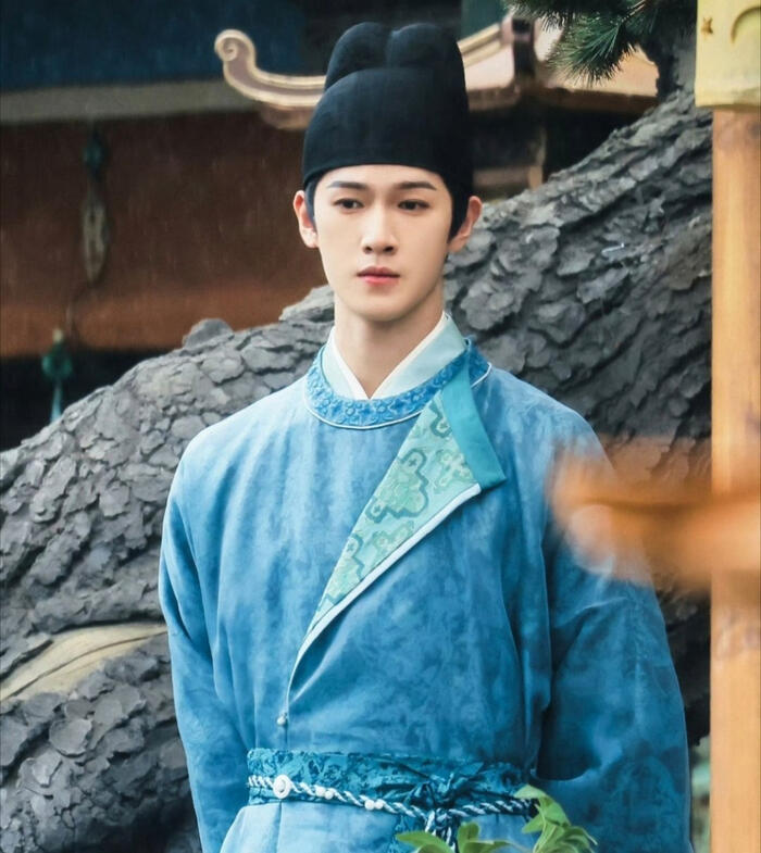 Li Yun Rui in Talks for 2026 Period C-drama Gui Liang Chen with Ai Mi ...