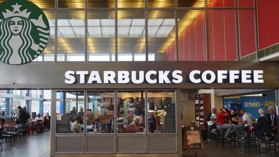 Starbucks is closing hundreds of U.S. stores in its biggest shutdown ...