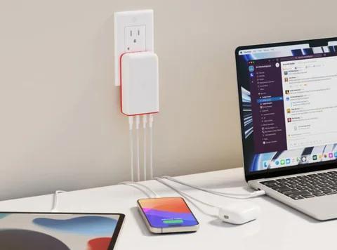 Twelve South PlugBug with Find My: 120W charger with built-in tracking ...