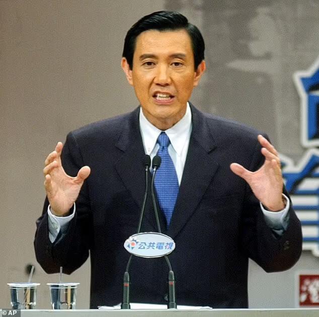 Trump accused of charging $100 billion 'protection fee' to the 'most ...