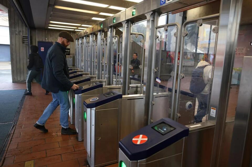 For BART, a new way to purchase tickets is expected to be a time saver ...