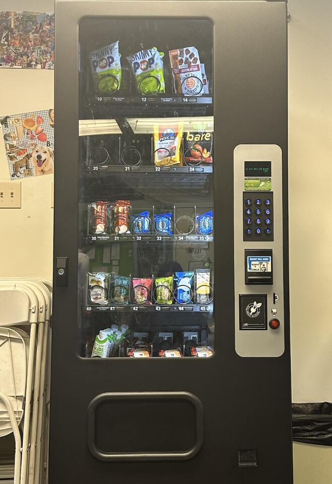 Snack Attack: New Mudd Vending Machine Becomes “Mini Commons” - NewsBreak