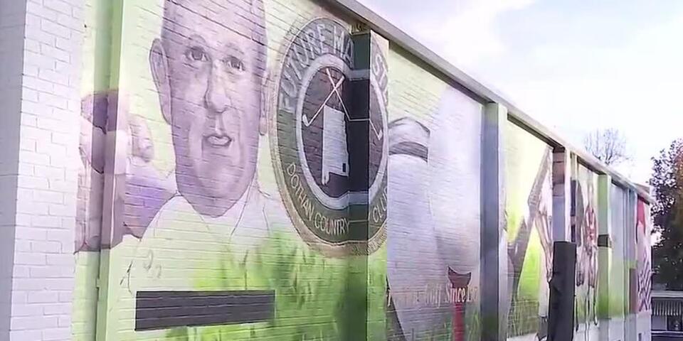 Art in Public Places unveils mural honoring Future Masters tournament ...