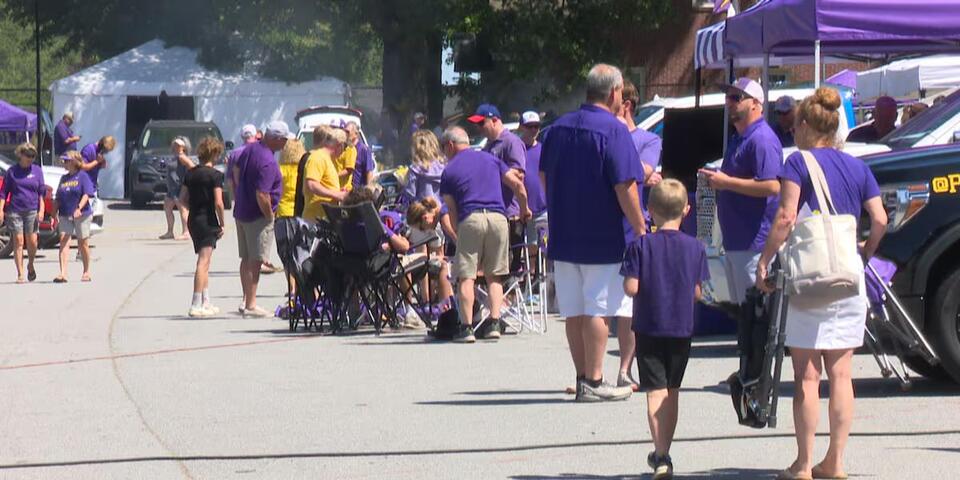 Thousands of fans showed up for the first round of the ECU regional ...