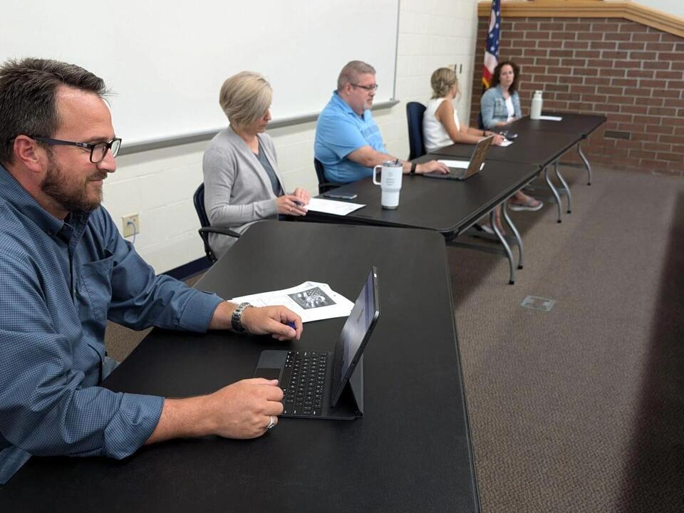 Lincolnview BOE approves labor agreement with classified staff