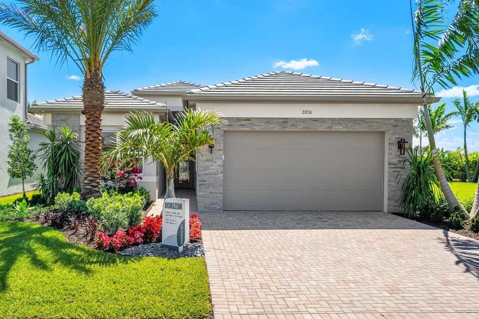 The Horizon Model at Valencia Sky in Naples - NewsBreak