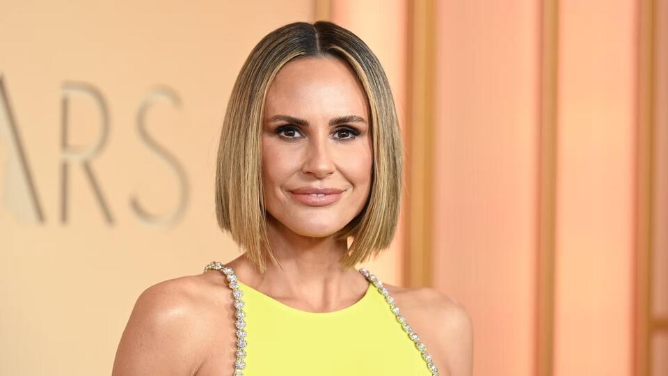 TV Host Reveals Grueling 9-Hour Plastic Surgery Ordeal - NewsBreak