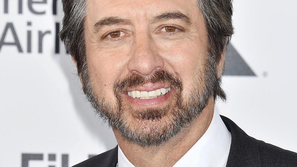 'Everybody Loves" Ray Romano, Who's Now 68 Years Old - NewsBreak
