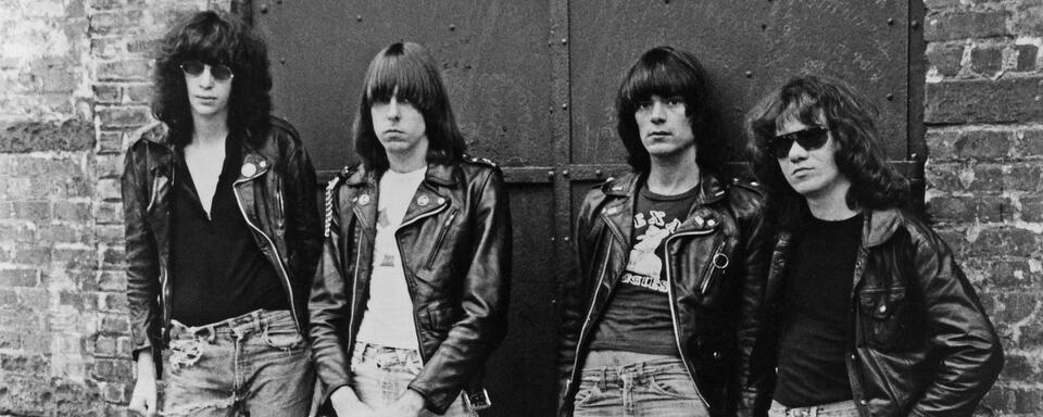 3 Punk Rock Songs From the 70s for Those Looking To Learn More - NewsBreak
