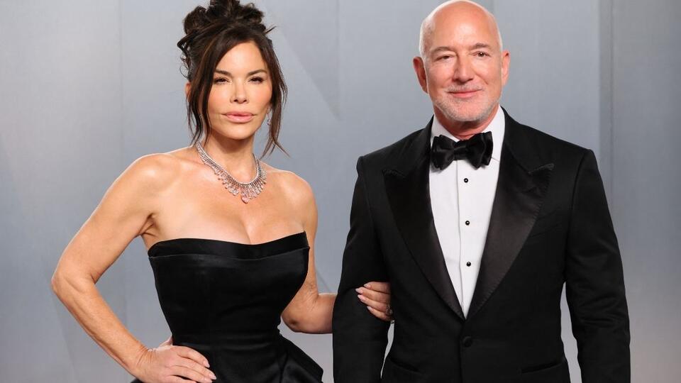 Jeff Bezos Wife S Met Gala Roles Real Slap In The Face Insider