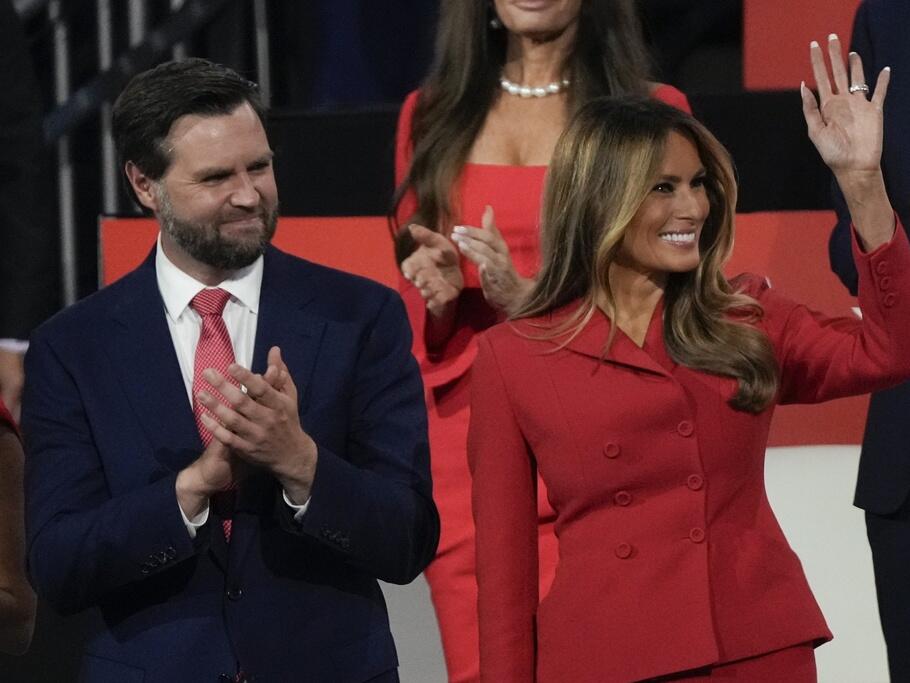 Melania Trump and Ivanka Trump appear at RNC to support Donald Trump