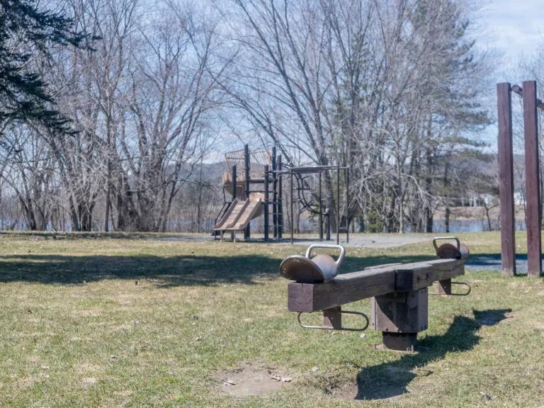 Fort Kent is building a wall to honor its heroes at town park