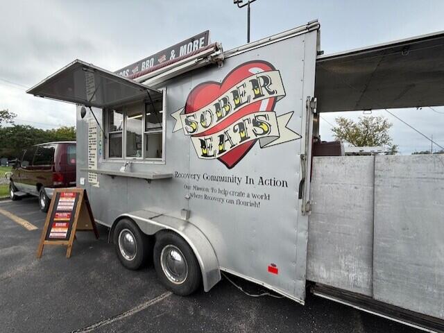 'Sober Eats': How this food truck serves up awareness of overcoming ...
