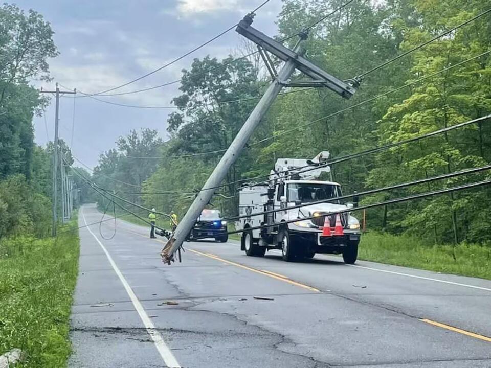 State Police: ‘Unsafe passing’ triggers Goshen crash