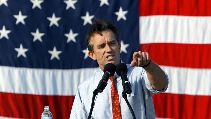 Robert F. Kennedy Jr. says he left a dead bear in Central Park as a ...