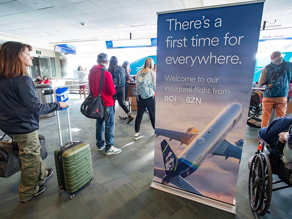 Boise Airport kicks off the holidays with new flights to Bozeman ...
