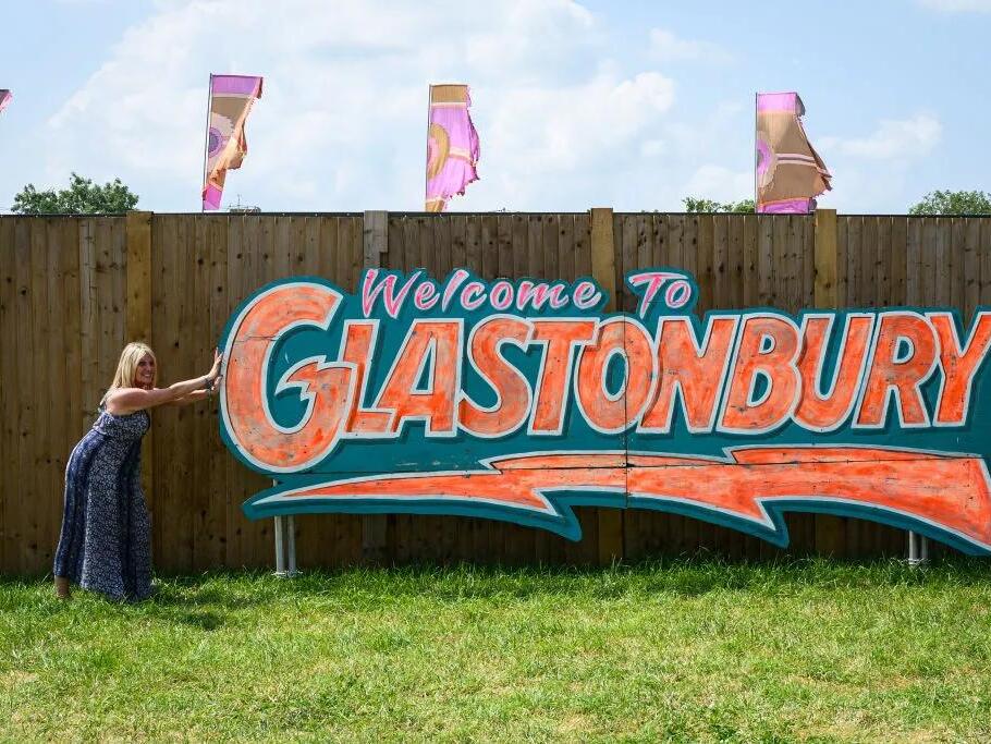 Watch: Sweet Little Girl Announces Boyfriend at Glastonbury