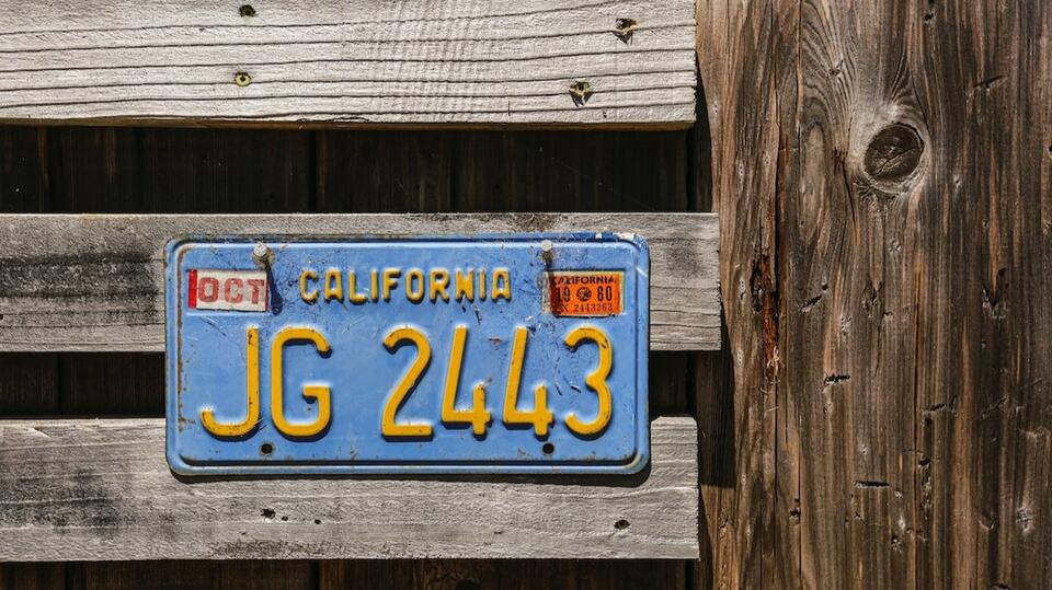 Under new law, California cops can no longer stop drivers soley for ...