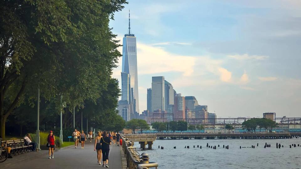 The Hudson River will soon be looking stranger (and greener) due to ...