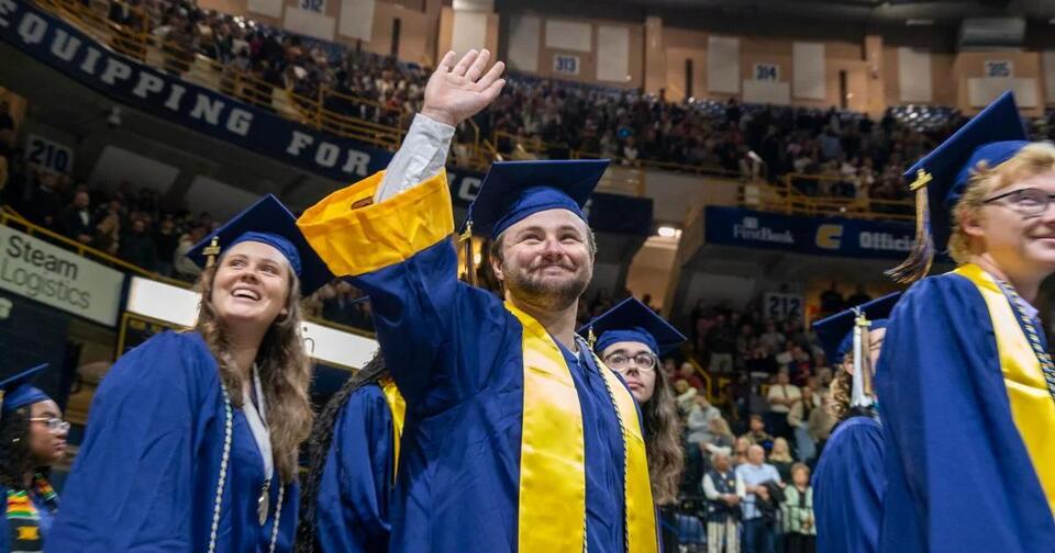 Fall 2024 Graduation - NewsBreak