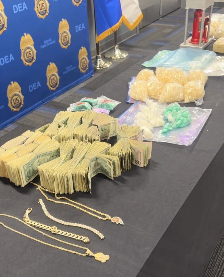 DEA, Detroit Police Announce Half a Million Dollar Drug Bust Near John ...